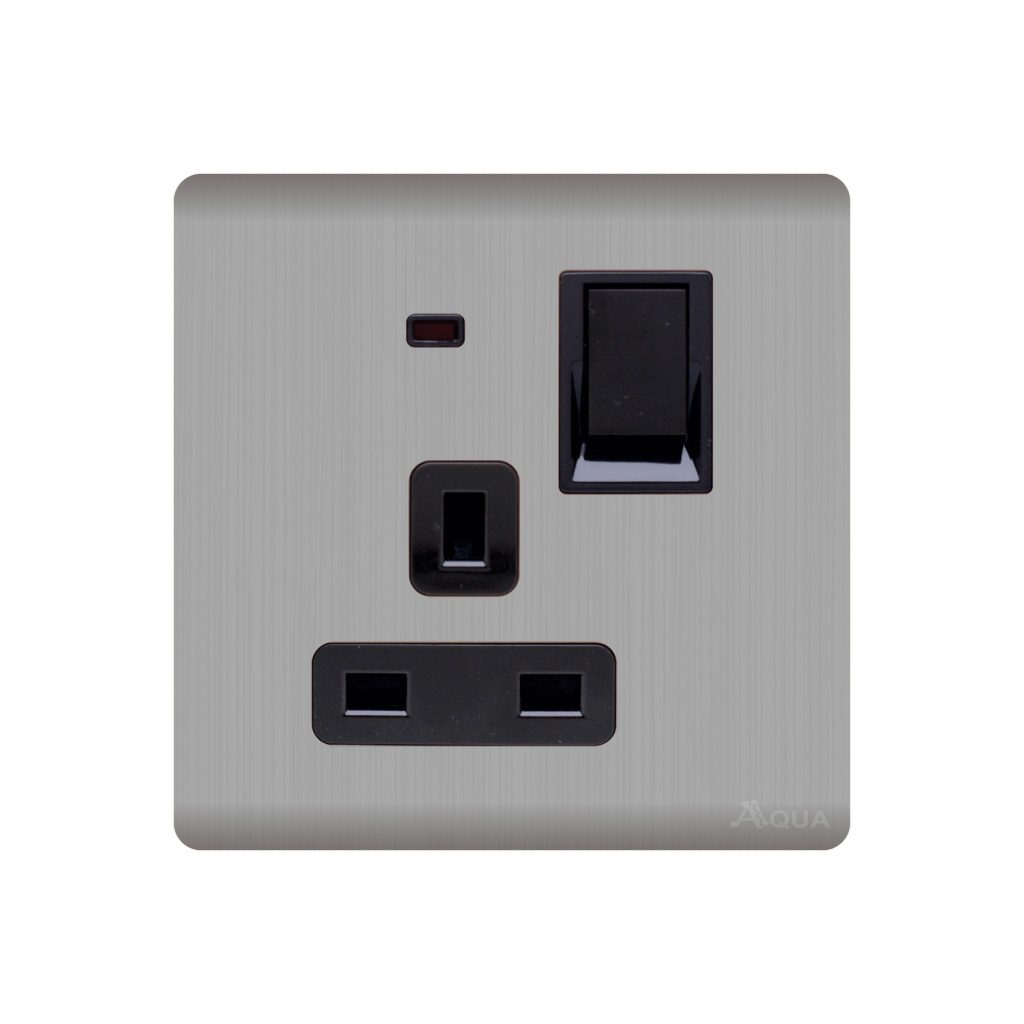 Aqua Discovery Silver 13 AMP BS Switch Socket With Neon – Aqua Electrical