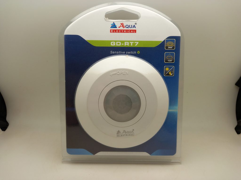 AQUA INFRARED SENSOR LIGHT SWITCH OPEN - Aqua Electrical